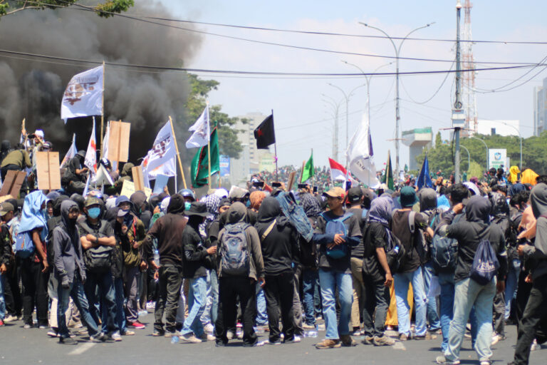 Why Did Indonesia’s Protests Cost Rp174 Billion in Damages?